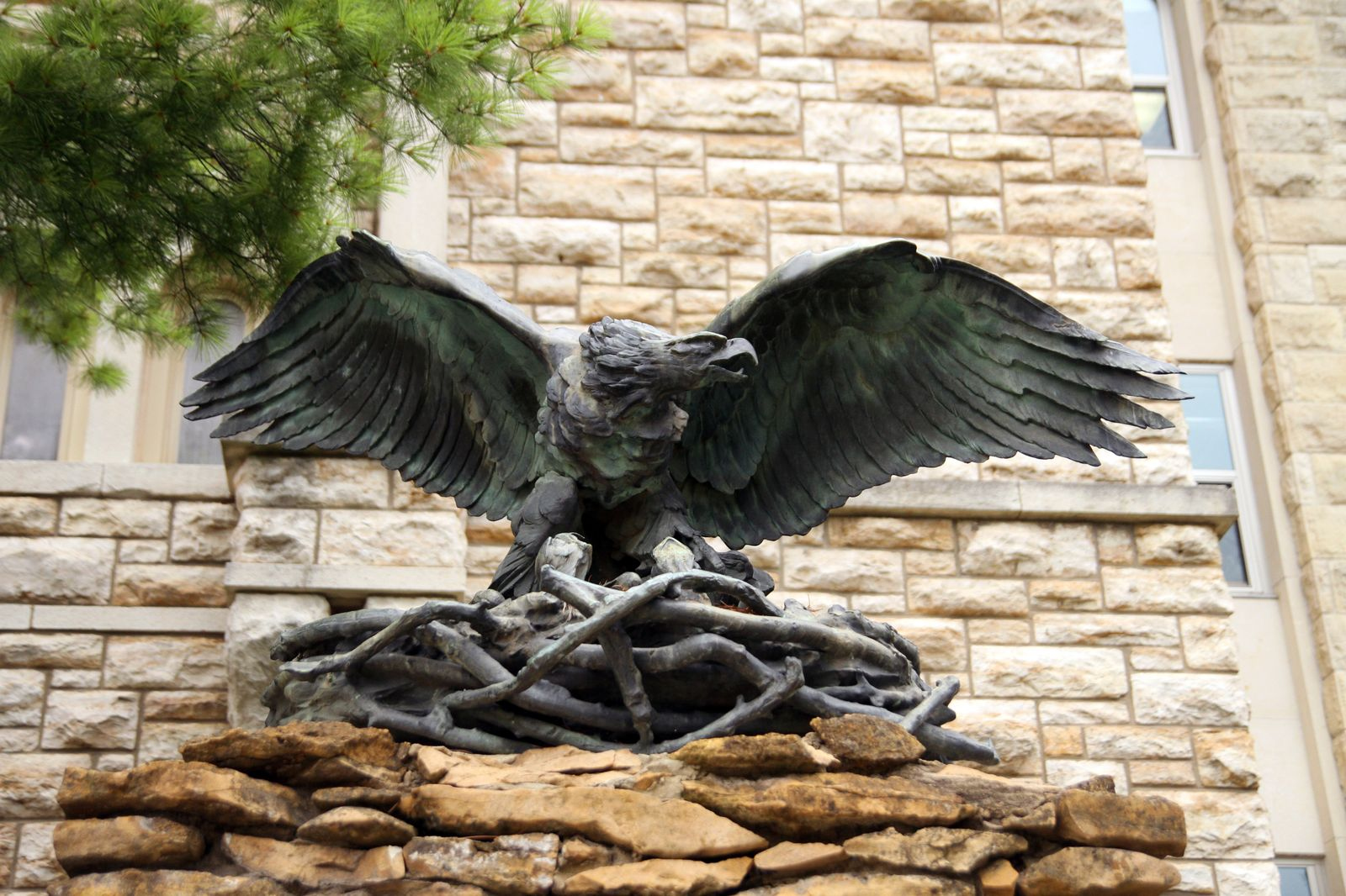 KU moves ‘Victory Eagle’ sculpture to Memorial Drive | News, Sports ...